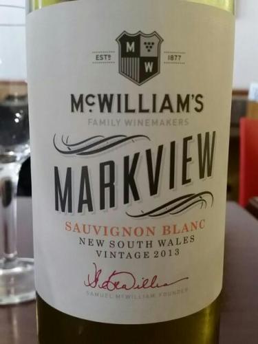 Rượu vang Markview McWilliam’s Red - White Nhập khẩu chính hãng